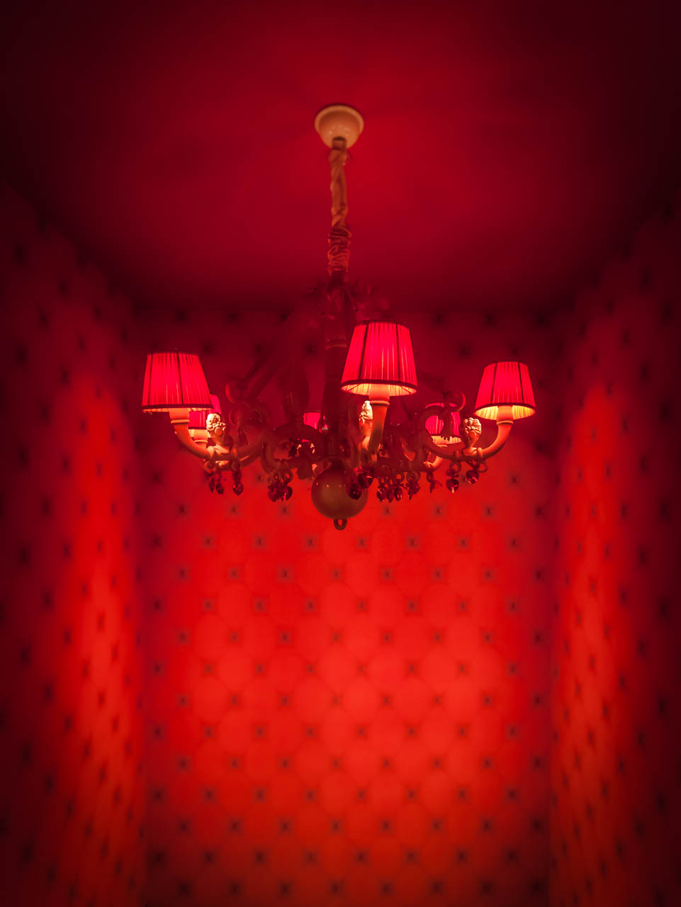Red Room in Amsterdam - Battered LuggageBattered Luggage